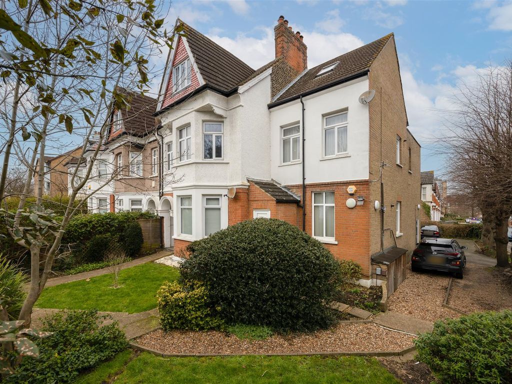 2 bed flat for sale in Croydon Road, London SE20 - Zoopla