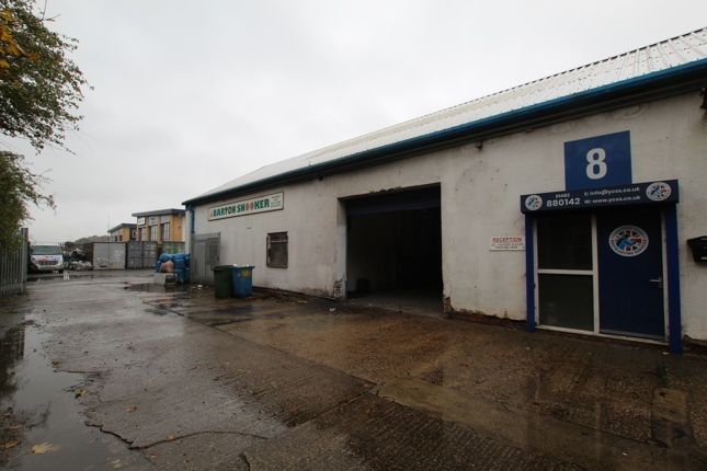 Industrial to let in West Point Trading Estate, Liverpool Street, Hull ...