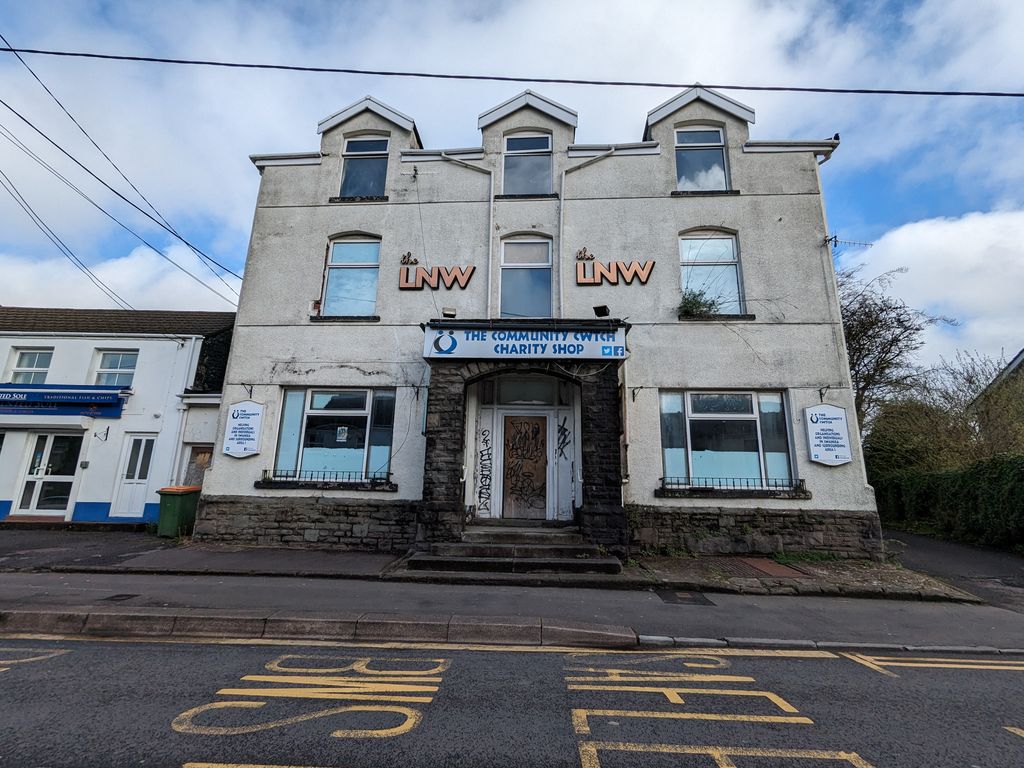 Retail premises to let in Sterry Road, Swansea SA4, £15,000 pa - Zoopla