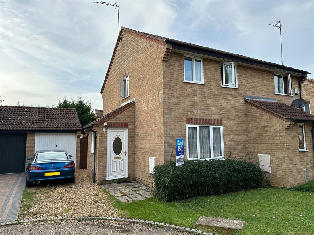 2 Bed Semi Detached House To Rent In Paulsgrove Orton Wistow