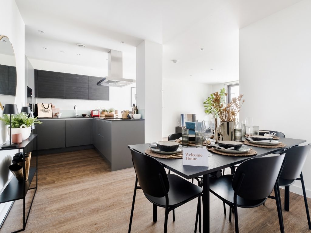 3 bed flat to rent in Equipment Works, 2 Vanguard Way, Walthamstow ...