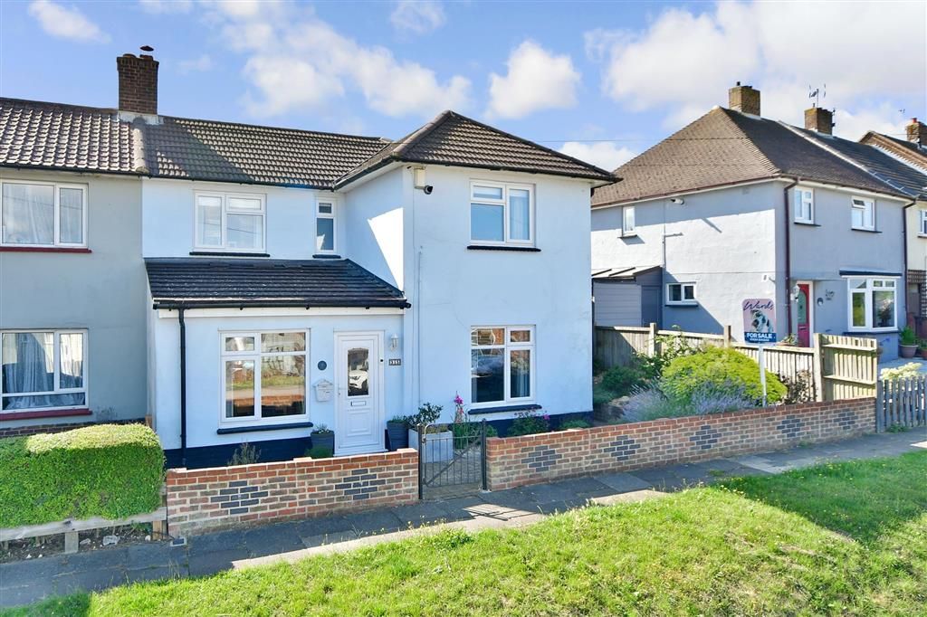 3 Bed Semi Detached House For Sale In Wayfield Road Chatham Kent Me5