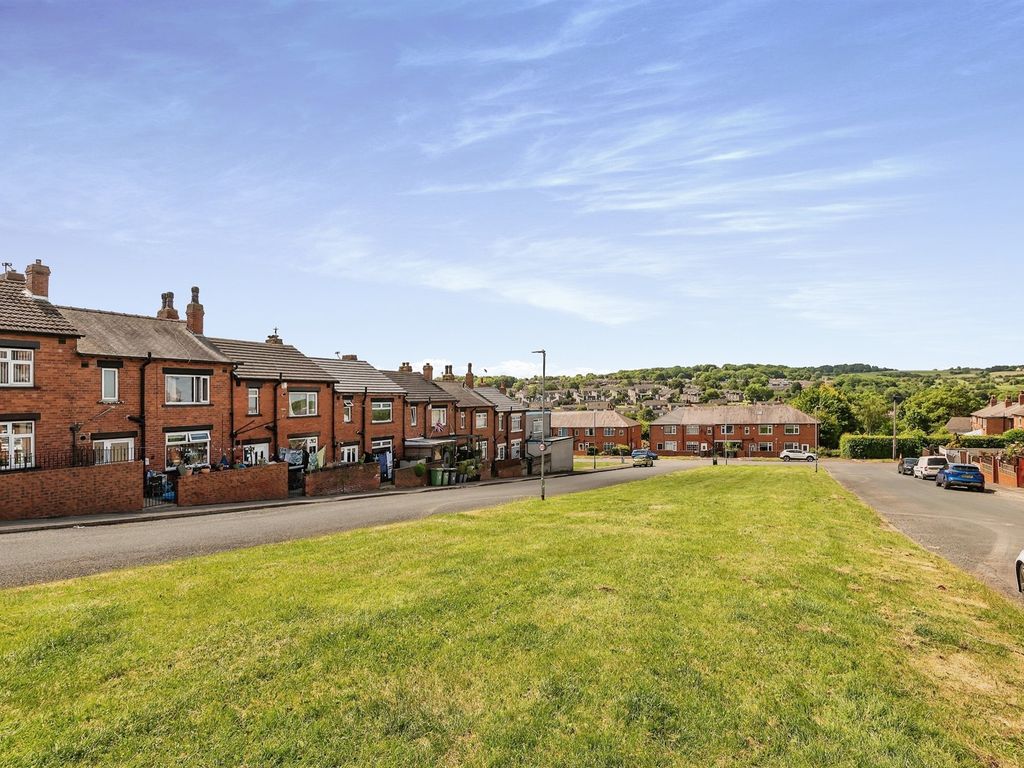 4 bed terraced house for sale in Silver Royd Hill, Wortley, Leeds LS12 ...