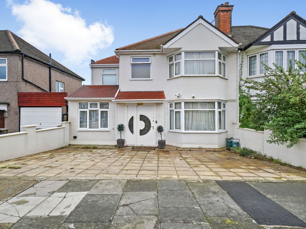 4 Bed Semi Detached House For Sale In Dollis Hill Avenue Dollis Hill