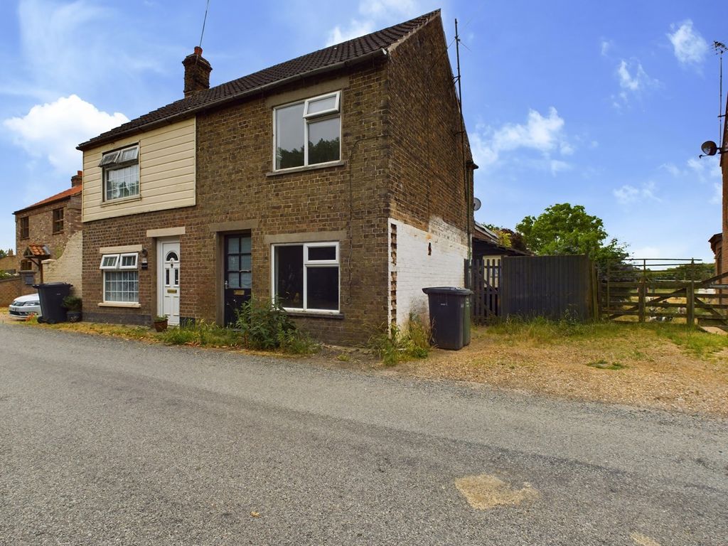 2 Bed Terraced House For Sale In Small Lode Upwell Wisbech Pe14 £
