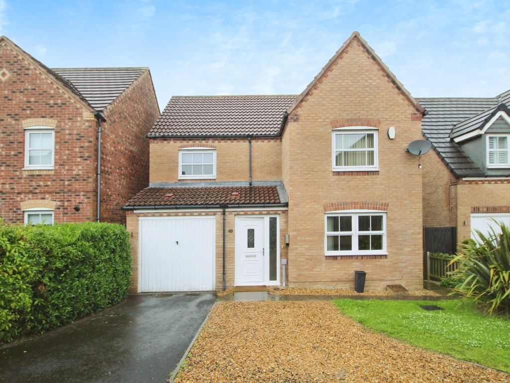 4 bed detached house for sale in Fellside Court, Dipton, Stanley ...