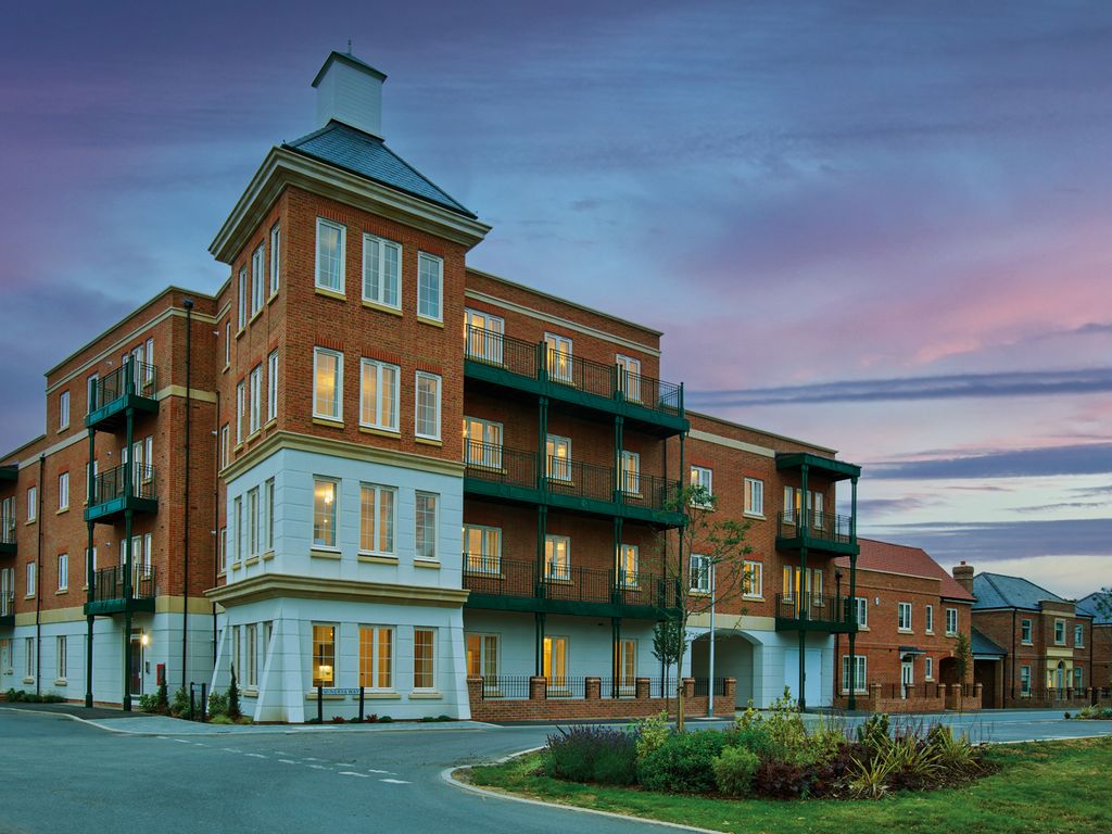 New home, 2 bed flat for sale in Gorell Road, Beaconsfield HP9, £ ...