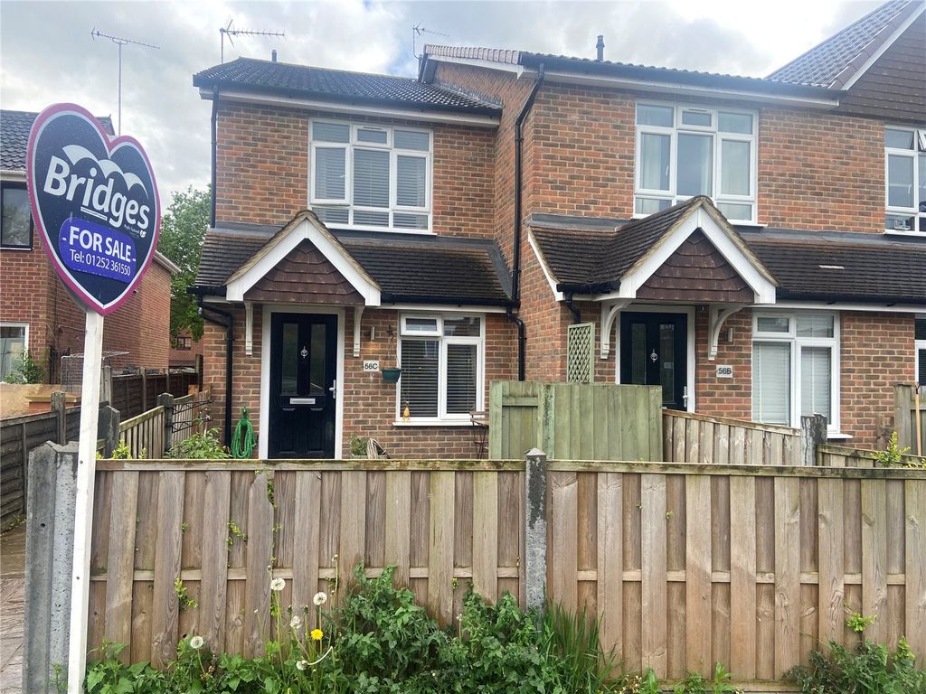 1 Bed End Terrace House For Sale In Hazel Avenue Farnborough