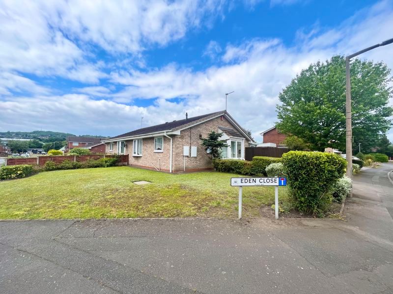 2 Bed Semi Detached Bungalow For Sale In Eden Close Tividale Oldbury