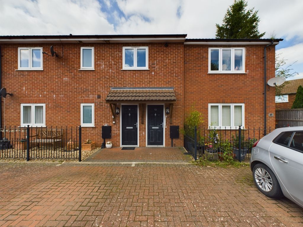 2 bed terraced house for sale in Lenthall Square, Market Harborough ...