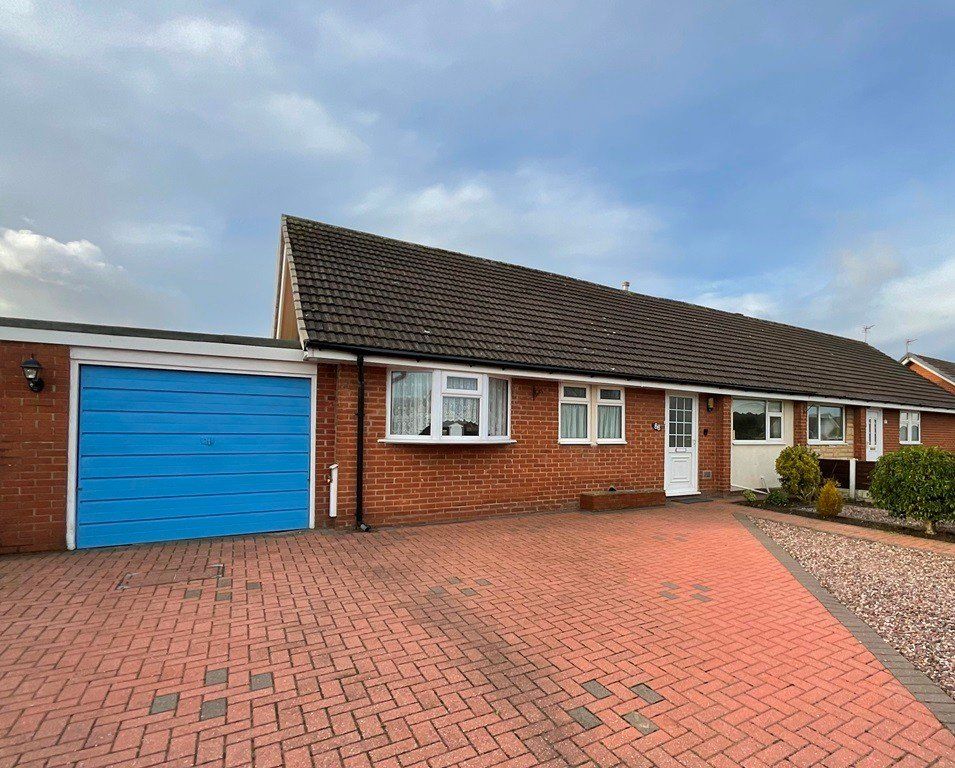 3 Bed Semi Detached Bungalow For Sale In Garstang Road Marshside