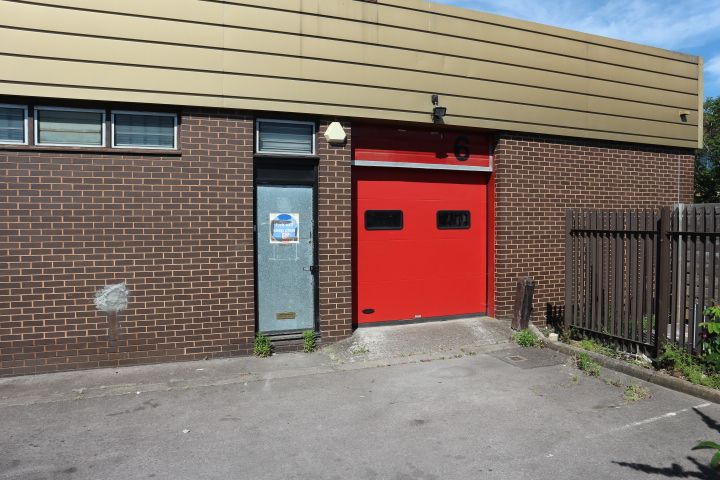 Warehouse to let in Units 6, 8, 9 & 10 The Micro Centre, Gillette Way ...