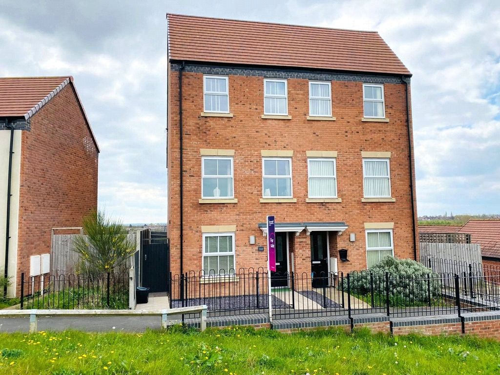 3 bed semi-detached house for sale in Tulip Tree Road, Nuneaton ...