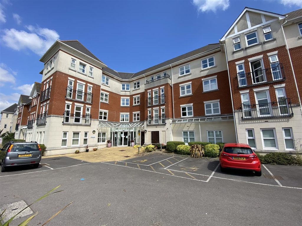 1 bed flat for sale in St. Botolphs Road, Worthing BN11 - Zoopla