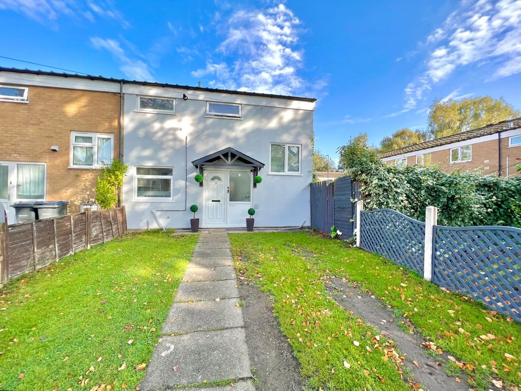 2 bed end terrace house for sale in Lakey Lane, Hall Green, Birmingham ...