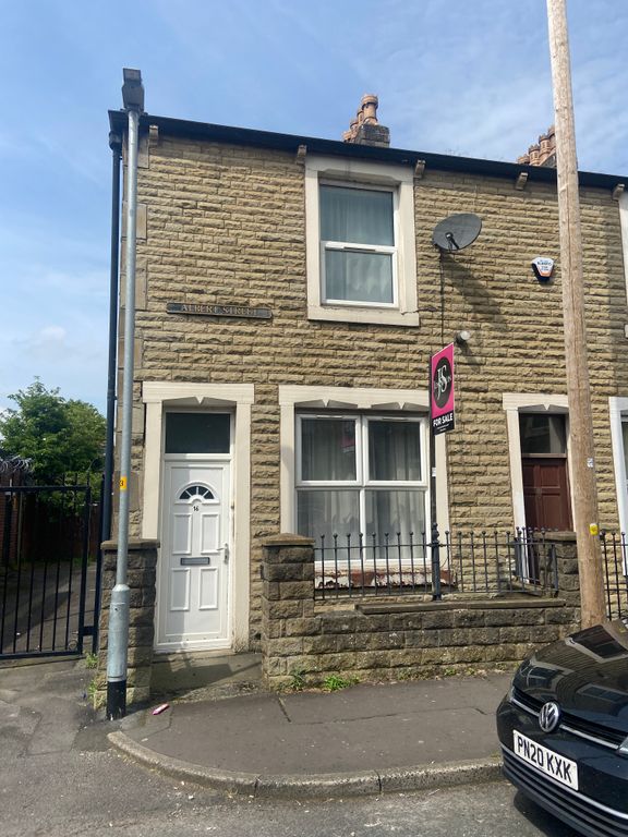 2 bed end terrace house for sale in Albert Street, Burnley BB11 - Zoopla