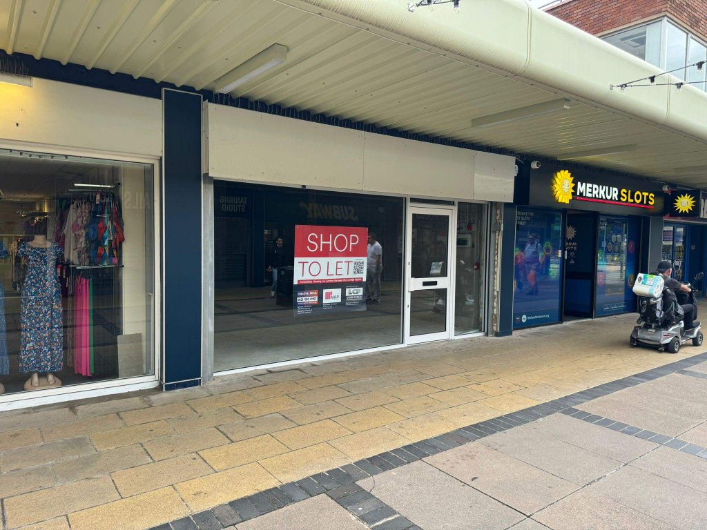 Retail premises to let in M Chelmsley Wood - Unit 19, M Chelmsley Wood ...