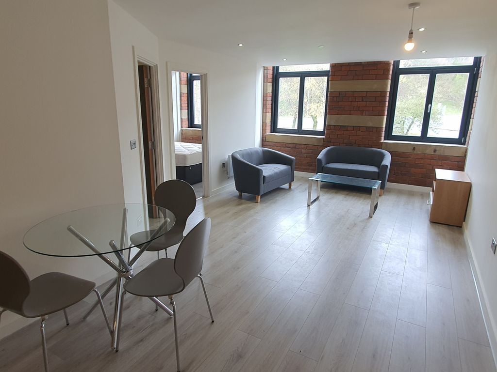 2 bed flat to rent in Conditioning House, Cape Street, Bradford ...