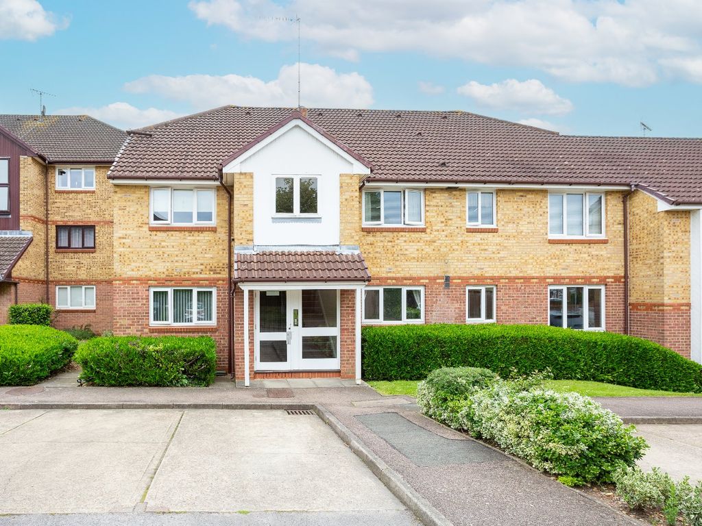 1 bed flat to rent in Hunters Lane, Leavesden, Watford, Hertfordshire ...