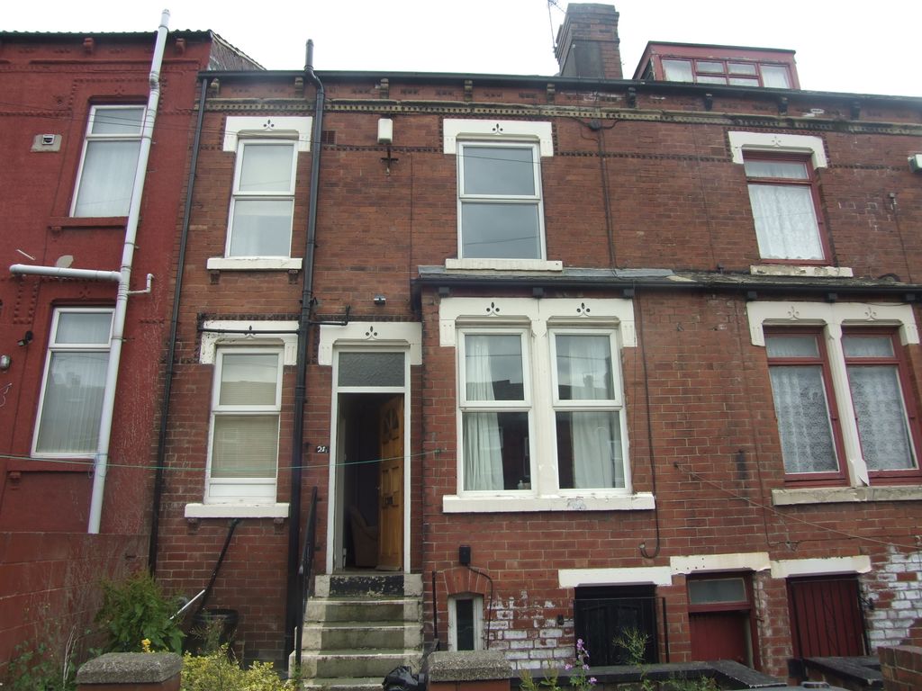 2 bed terraced house to rent in Sutherland Terrace, Leeds LS9, £800 pcm ...