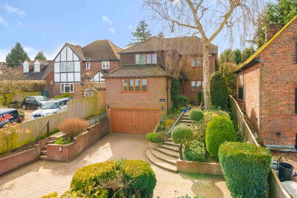4 bed detached house for sale in Chartridge, Buckinghamshire HP5 - Zoopla