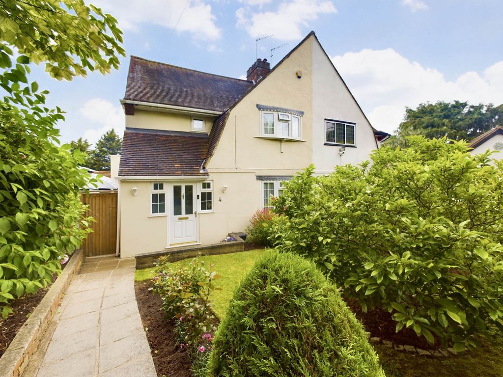 3 Bed Semi Detached House For Sale In Ranelagh Road Hemel Hempstead