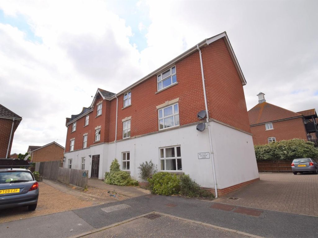 2 bed flat to rent in Salvador Close, Eastbourne BN23 - Zoopla