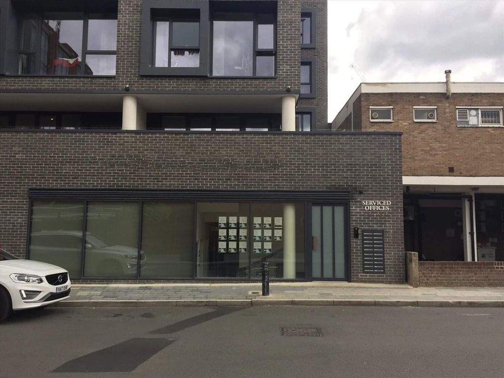 Serviced office to let in 7 Havelock Place, Harrow HA1, £3,600 pa - Zoopla