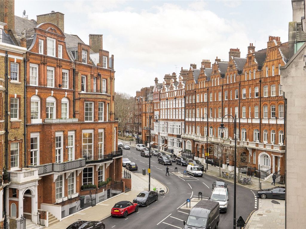 2 bed flat for sale in Pont Street, Knightsbridge, London SW1X - Zoopla