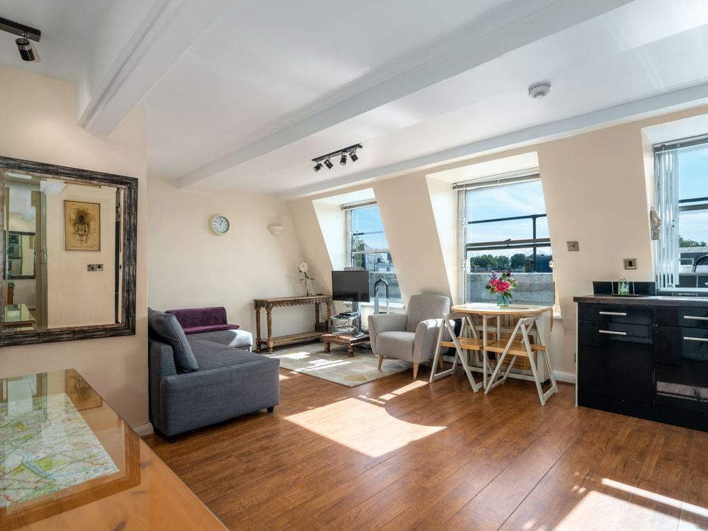 1 bed flat to rent in Cromwell Rd, London SW7 - Zoopla
