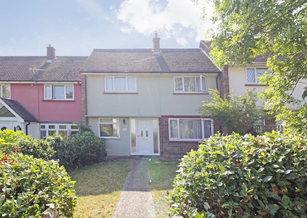 3 bed terraced house for sale in Livingstone Road, Gravesend, Kent DA12, £325,000 - Zoopla