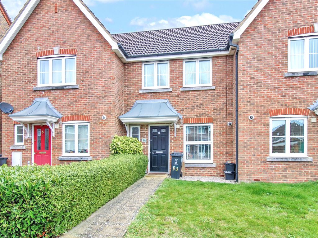 2 bed terraced house for sale in Headlands Grove, Upper Stratton ...