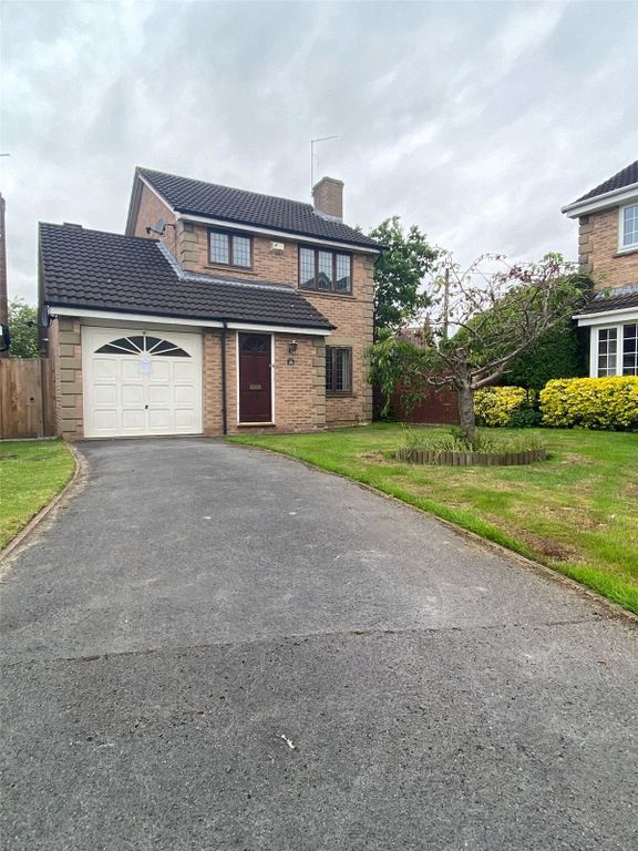 3 Bed Detached House For Sale In Dunmore Close Middlewich Cheshire