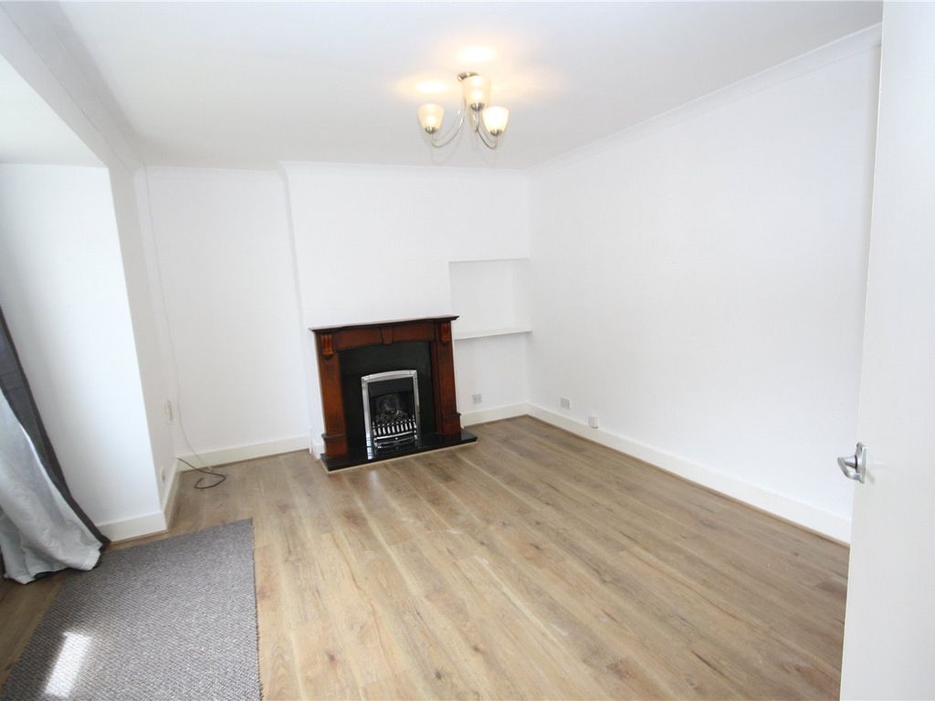 2 bed terraced house to rent in Delhi Square, Cranwell, Sleaford ...