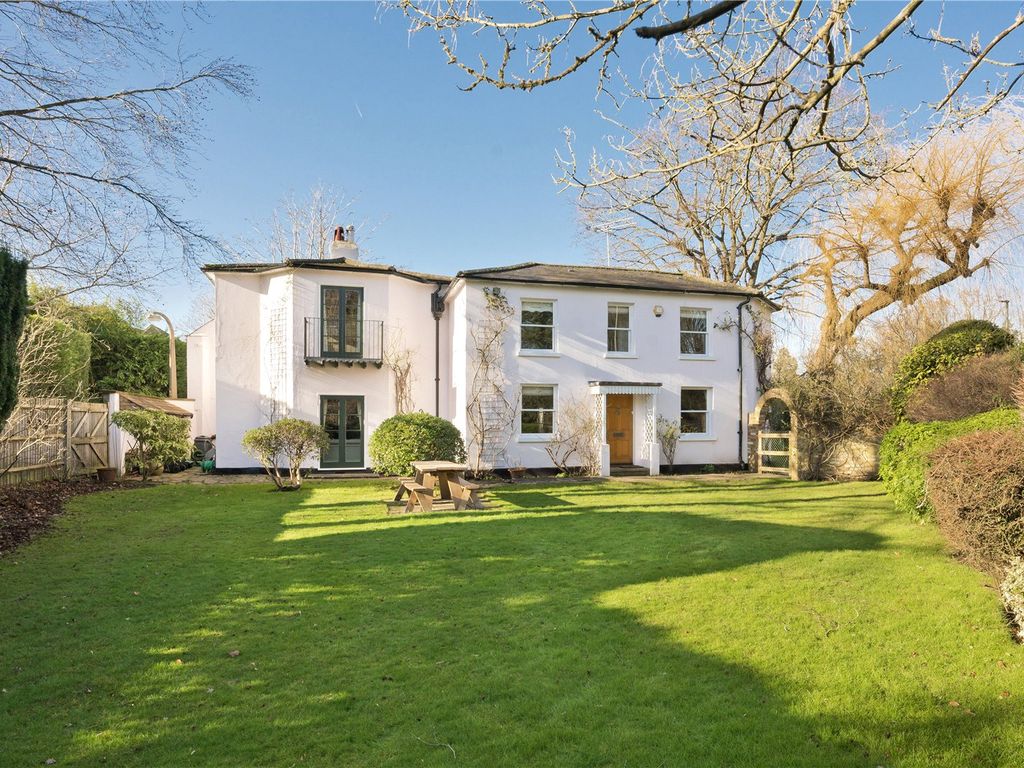 5 Bed Detached House For Sale In Hare Lane Claygate Esher Surrey