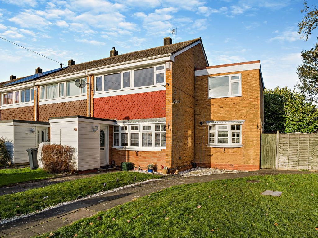 4 bed terraced house for sale in Warmley Close, Solihull B91, £350,000 ...