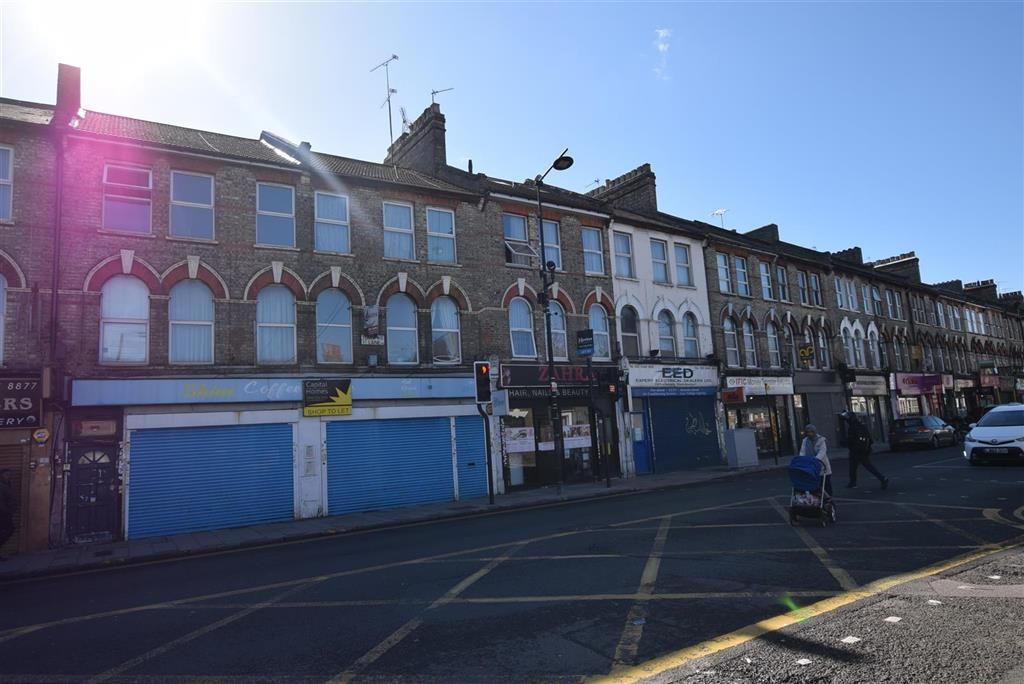 2 bed flat for sale in Turnpike Lane, London N8 - Zoopla