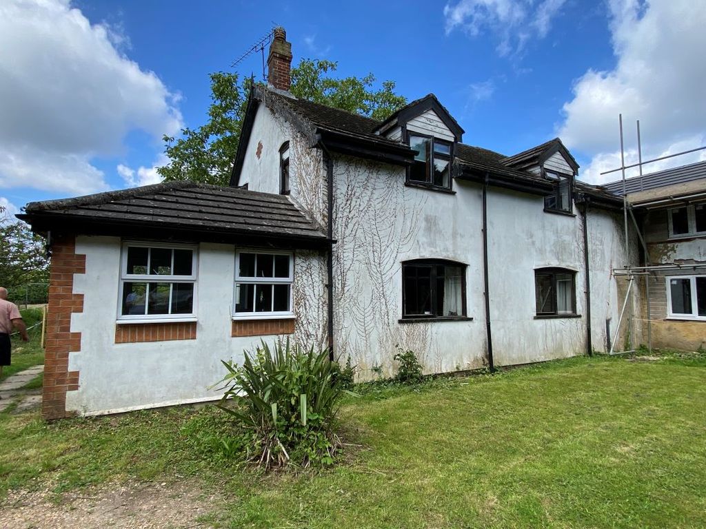 4 bed semi-detached house for sale in Appletree Cottage, Winchester ...