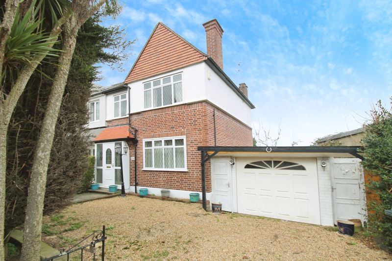 3 Bed Semi Detached House For Sale In Ferrymead Gardens Greenford Ub6