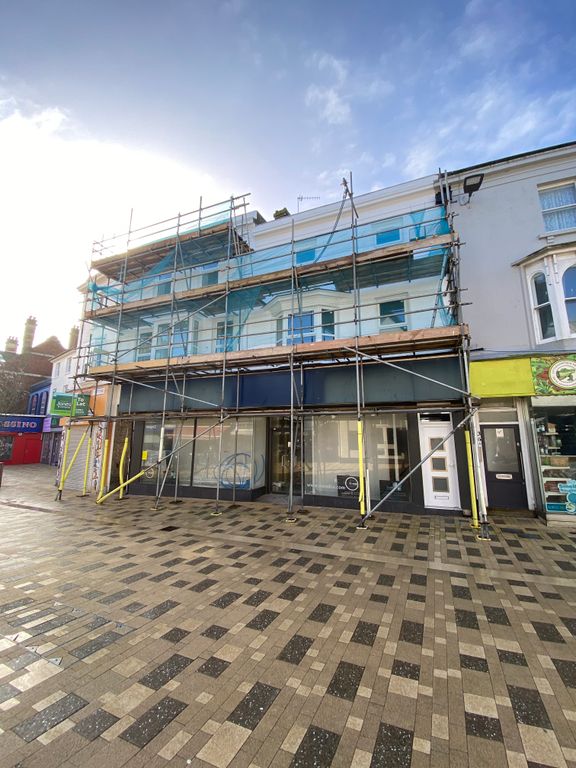 Retail premises to let in High Street, Littlehampton BN17 - Zoopla