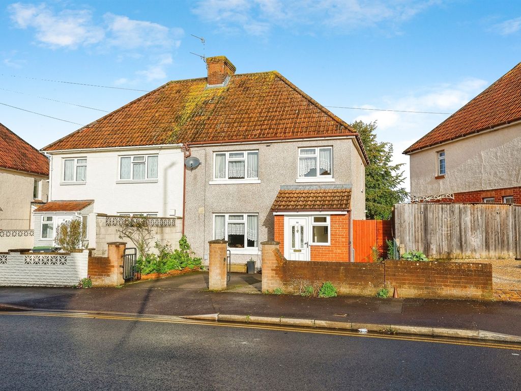3 bed semi-detached house for sale in Waters Road, Salisbury SP1, £305,000 - Zoopla