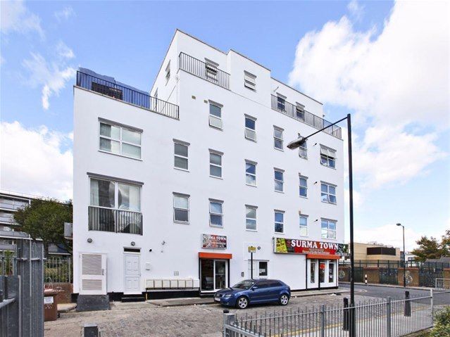 3 bed flat to rent in Walburgh Street, Shadwell, Aldgate East E1, £ ...