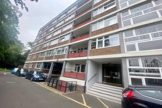 2 bed property to rent in Wilford Lane Rivermead, Nottingham NG2, £800 ...