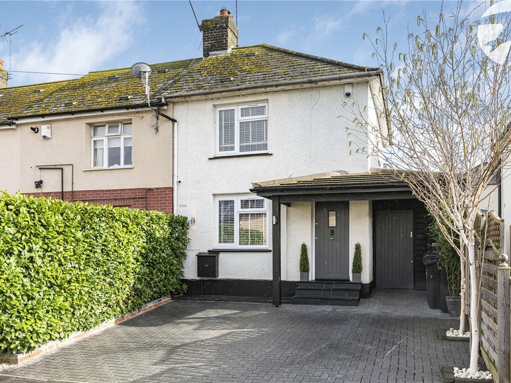 2 Bed End Terrace House For Sale In Chestnut Road Dartford Kent Da1