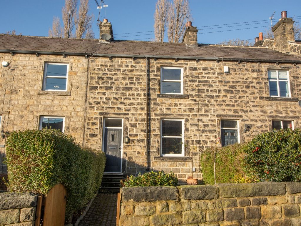 2 Bed Terraced House For Sale In Craggwood Road Horsforth Leeds West