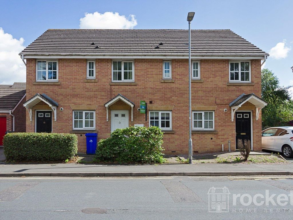 2 Bed Terraced House To Rent In South Terrace Churchlands Stoke On
