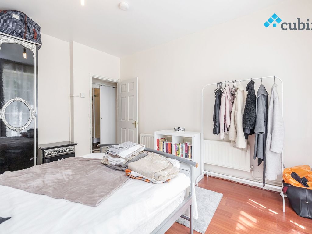 2 bed flat to rent in Rockingham Street, London SE1 - Zoopla