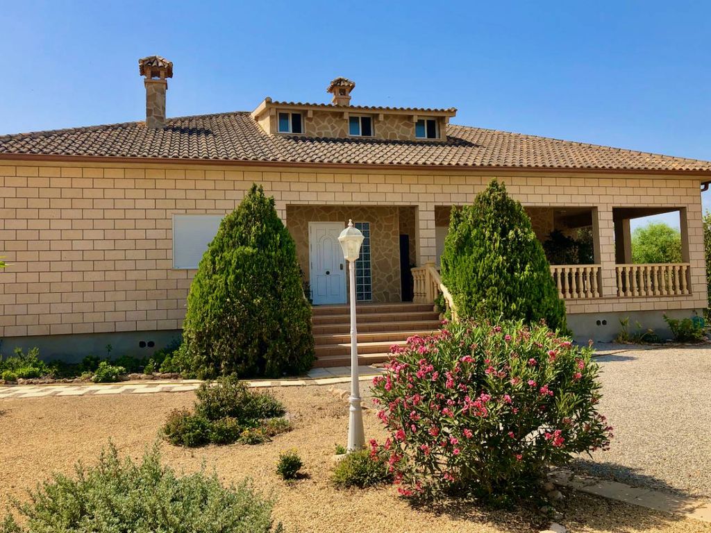 5 bed property for sale in 03158 Catral, Alicante, Spain, £375,172 - Zoopla