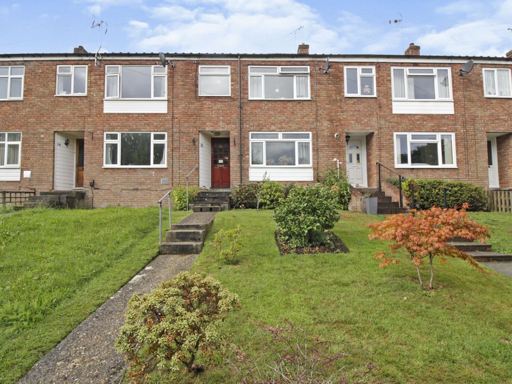 3 bed terraced house for sale in The Drive, Southampton SO40 - Zoopla