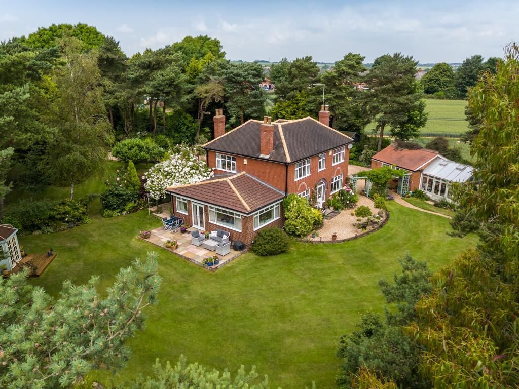 4 bed detached house for sale in St. Johns Road, Laughton, Sheffield ...